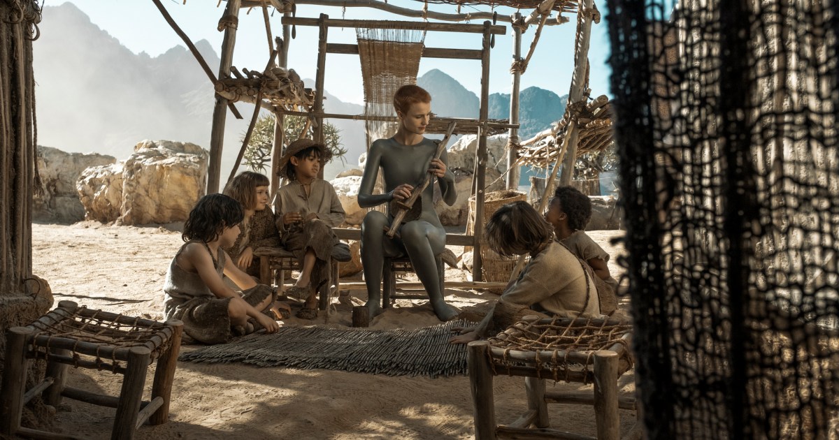 Raised By Wolves Debuts First Full Trailer | Den of Geek