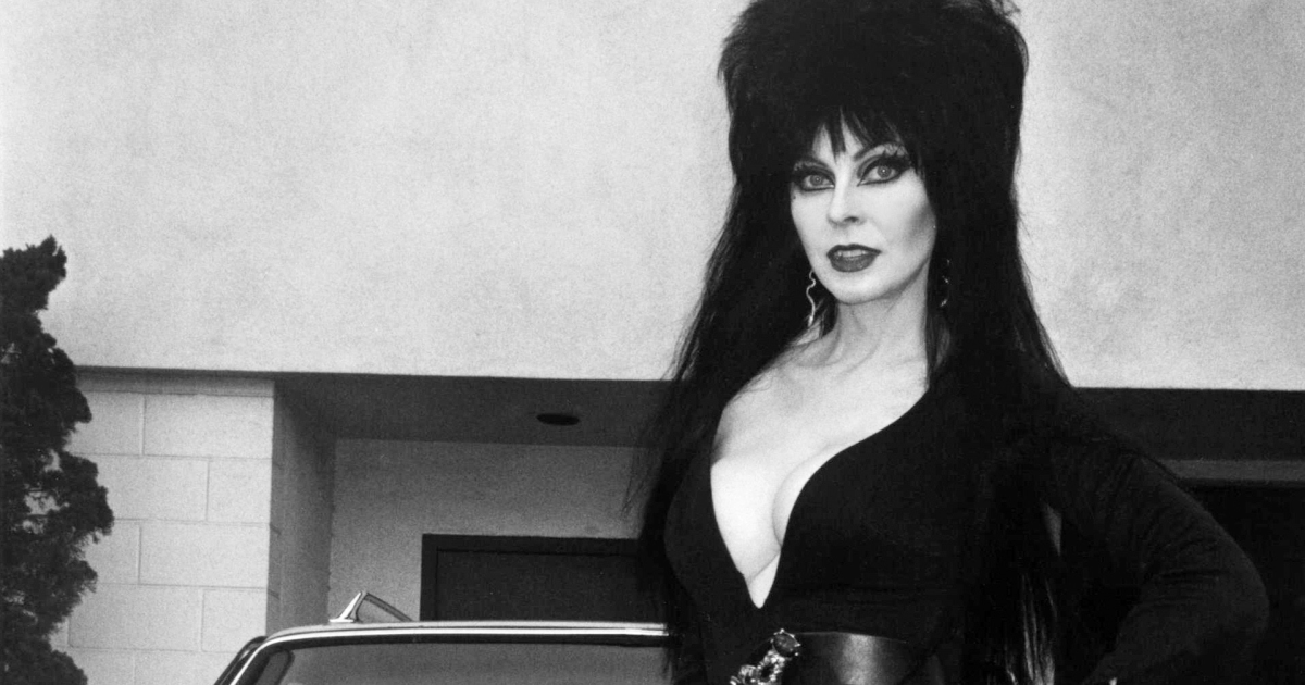 The Haunting Of Elvira Real Life Ghost Stories From The Mistress Of
