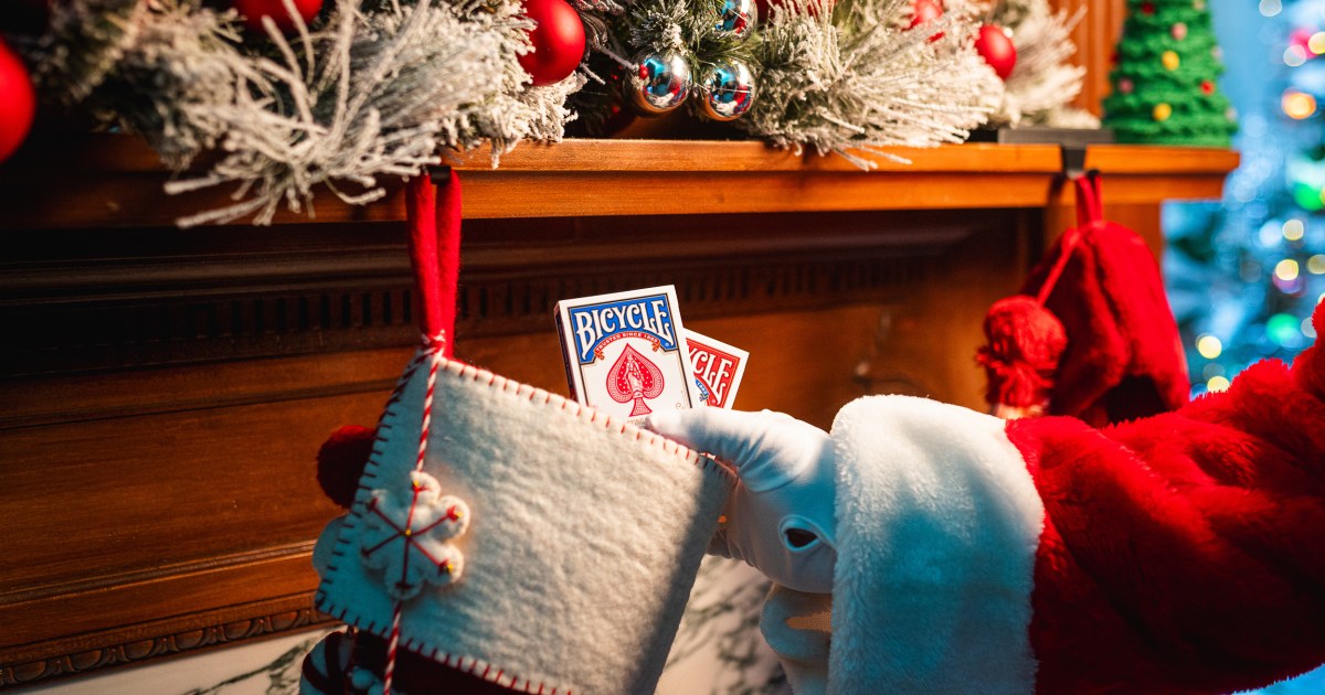 The Best Cards Games to Play This Christmas | Den of Geek
